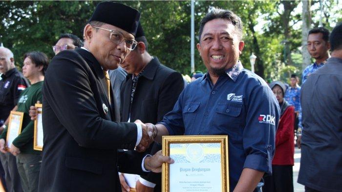 LKC Dompet Dhuafa Raih Penghargaan Melalui Program Advokasi Jaminan Kesehatan dan Kepesertaan ...