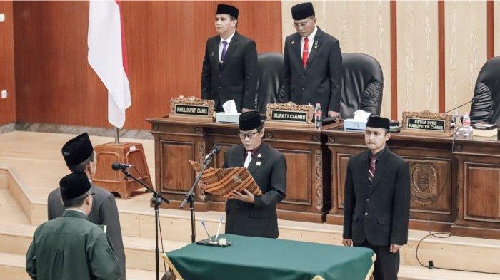 DPRD Kabupaten Ciamis Gelar Rapat Paripurna Istimewa Pengucapan Sumpah/Janji - Tribunjabar.id