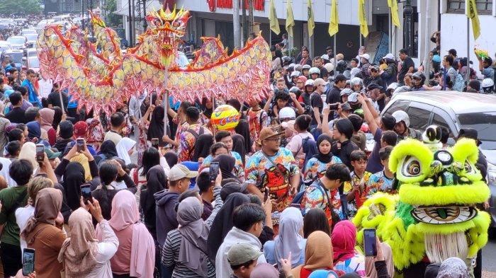 Parade Foto Kirab Budaya Asia Africa Festival 2023 di Kota Bandung - Tribunjabar.id