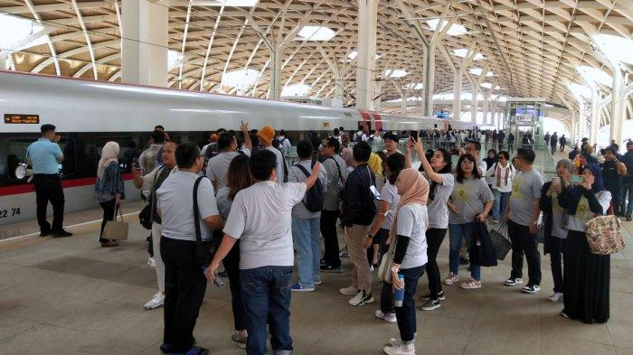 Jadwal Keberangkatan Uji Coba Gratis Kereta Cepat Jakarta Bandung Tahap 2,Bisa Nikmati Fasilitas ...