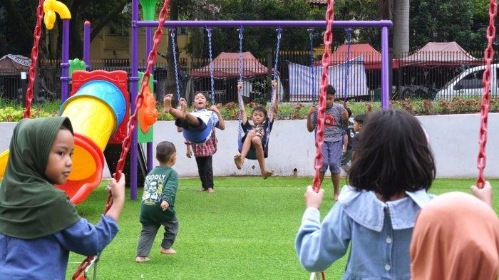 Bermain di Kawasan Wisata Ruang Publik Monpera Jabar - Tribunjabar.id