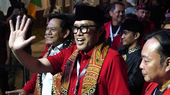 Jeje Wiradinata dan Ronal Surapradja Daftar Pilgub Jabar 2024 ...