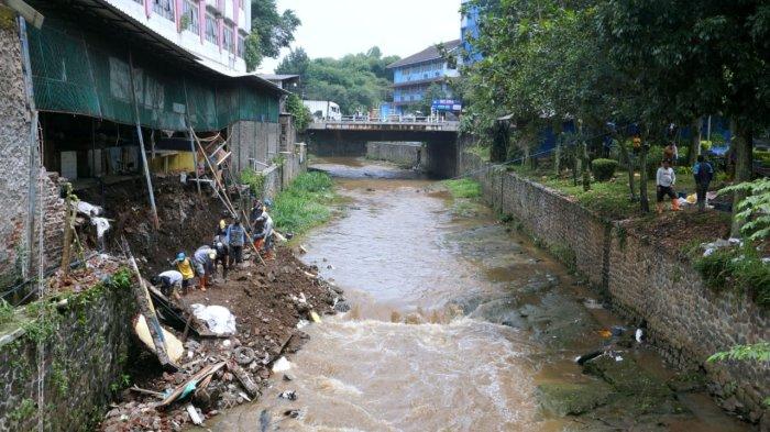 Perbaikan Kirmir Ambruk di Pasar Ancol Kota Bandung - Tribunjabar.id