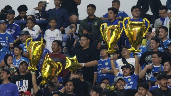 Punya 4 Bintang, Nick Kuipers Sebut Persib Kini Tim Paling Besar di ...