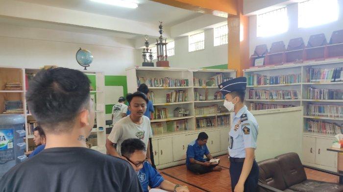 Kiriman Buku dari Bapusipda Jabar Tambah Koleksi Bacaan Perpustakaan ...