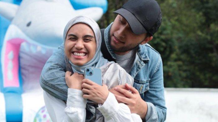 Viral Kisah Aisyah Hijanah Influencer Malaysia Dipoligami saat Hamil 5 Bulan, Suami Tuai Hujatan ...