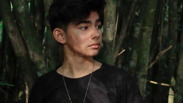 SOSOK Andrew Kalaweit, Pemuda Blasteran Tinggal di Hutan Kalimantan, Dijuluki 'The Real Tarzan ...