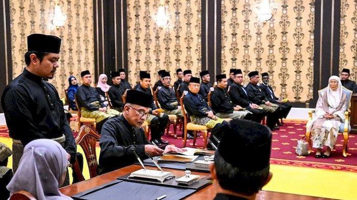 Anwar Ibrahim Tegaskan Tidak Akan Mengambil Gaji Selama Ia Menjabat ...