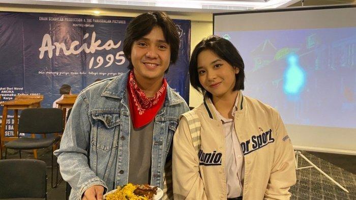 Perankan Sosok Dilan dan Ancika, Arbani Yasiz dan Zee JKT48 Berharap Film Ancika 1995 Booming ...