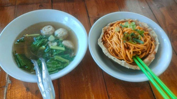 Menikmati Bakso Lava Merapi di Pangandaran, Ada Bakso Bentuk Mangkok ...