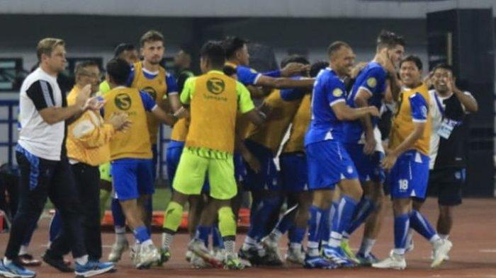 JADWAL Persib Bandung, Melawan Tim Lemah, Tapi Maung Harus Ingat Hasil ... JADWAL Persib Bandung, Melawan Tim Lemah, Tapi Maung Harus Ingat Hasil ...