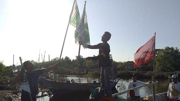 Nelayan Indramayu Inisiatif Hiasi Perahu dengan Bendera PKB Demi Sambut ...