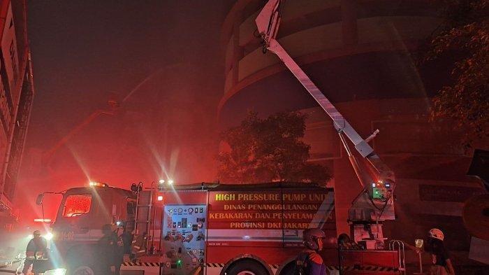 Musala Utuh, Alquran Selamat: Keajaiban di Balik Kebakaran Hebat Glodok ...