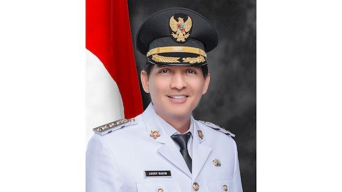 Pelantikan Bupati Indramayu: Lucky Hakim Ungkap Perasaan Jelang Pelantikan Jadi Bupati Besok ...