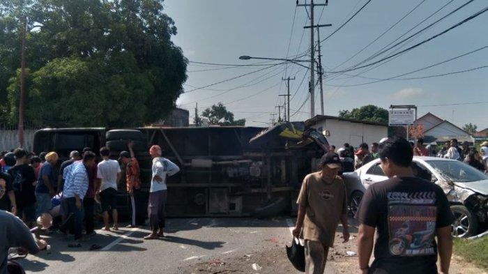 BREAKING NEWS: Kecelakaan Maut Bus di Indramayu Setelah Tabrakan dengan ...
