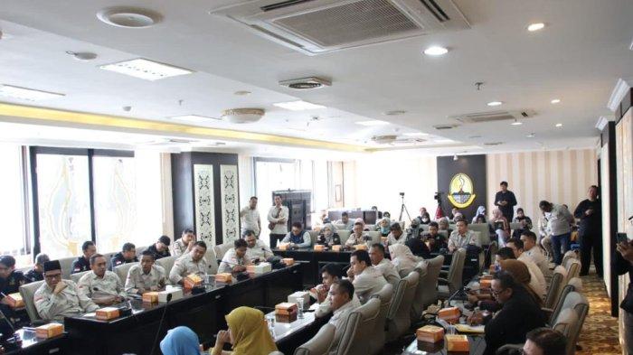 DPRD Jawa Barat Terima Audiensi FK THL TBPPD dan POPT Jabar Bahas ...