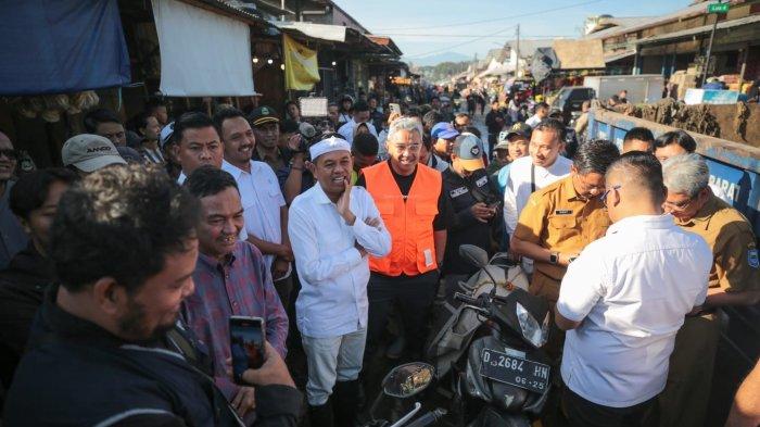 Disidak Dedi Mulyadi, Sampah di Pasar Gedebage Akhirnya Diangkut Pakai Jatah Pemkot Bandung ...