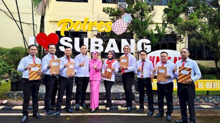 Sukses Gagalkan Peredaran Sabu 5,14 Kg, 8 Anggota Satnarkoba Polres Subang Diganjar Penghargaan ...
