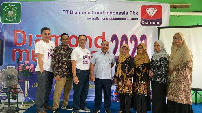 PT Diamond Food Indonesia Terus Komitmen Membangun Generasi Anak Bangsa ...