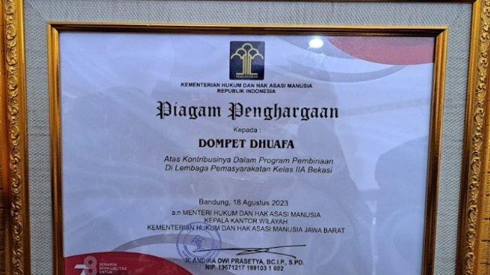 Dompet Dhuafa Menerima Penghargaan dari Kemenkumham RI Atas Program Bina Santri Lapas ...