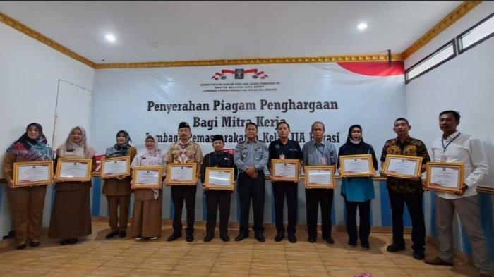 Dompet Dhuafa Menerima Penghargaan dari Kemenkumham RI Atas Program Bina Santri Lapas ...