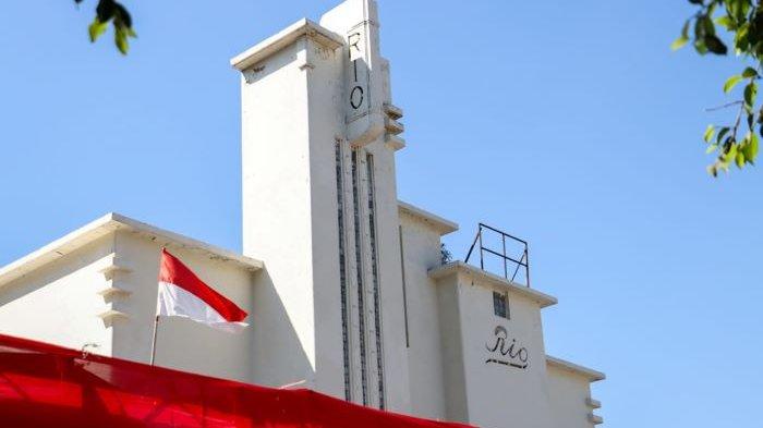 Gedung Eks Bioskop Rio dan Gereja Santo Ignatius Baros Cimahi ...