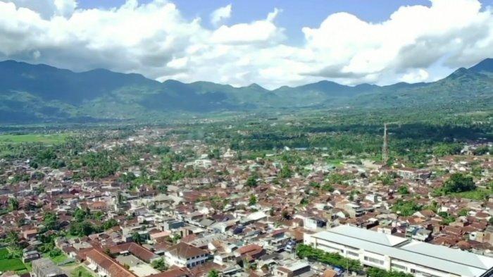 Jalan Panjang Penanganan 25 Ribu Balita Stunting di Garut, Kecamatan ...