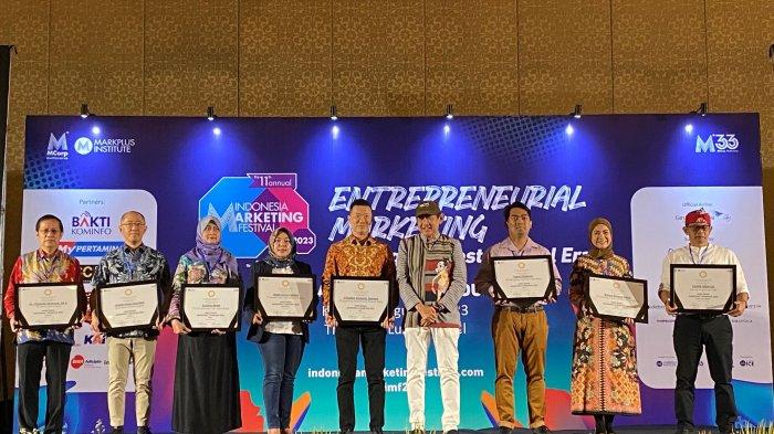 GM Business Tribun Jabar Dapat Penghargaan 'Industry Marketing Champion ...