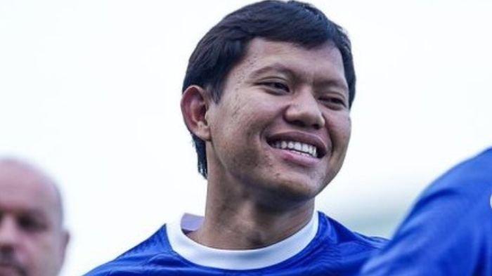 TERUNGKAP, Bukan Cuma Bobotoh yang Kaget dengan Kedatangan Adam Alis ... TERUNGKAP, Bukan Cuma Bobotoh yang Kaget dengan Kedatangan Adam Alis ...