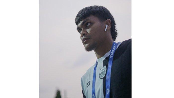 Diplot Jadi Bek Kanan, Rahmat Irianto Tampil Moncer, Namun Rawan ...