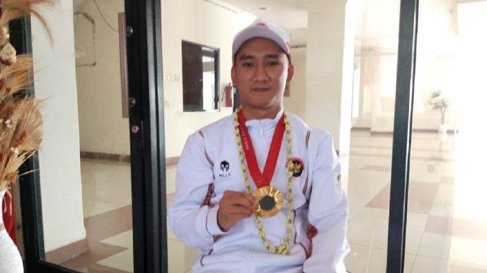Senangnya Hikmat Ramdani Disambut Bak Pahlawan, Atlet Paralimpiade Itu ...
