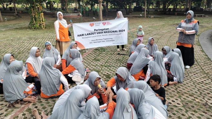 Serunya Emak-emak Lansia di Indramayu Main Permainan Tradisional Ular ...