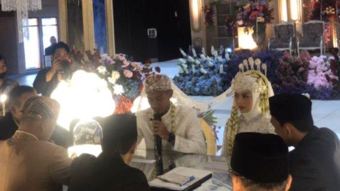 Sah! Gelandang Persib Beckham Putra Resmi Nikahi Devi Novela dengan ...