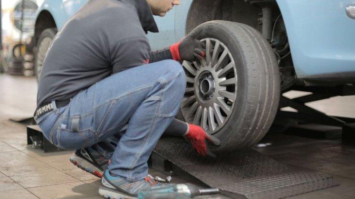 Servis Mobil Operasional Kantor Lebih Mudah dengan Cara Ini ...