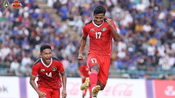 SOSOK Irfan Jauhari, Anak Petani dari Ngawi Itu Cetak Gol Saat Kalahkan ...