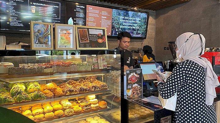 Kisah Pemilik Jabarano Coffee Saat Dikunjungi Presiden Jokowi, Kaget ...