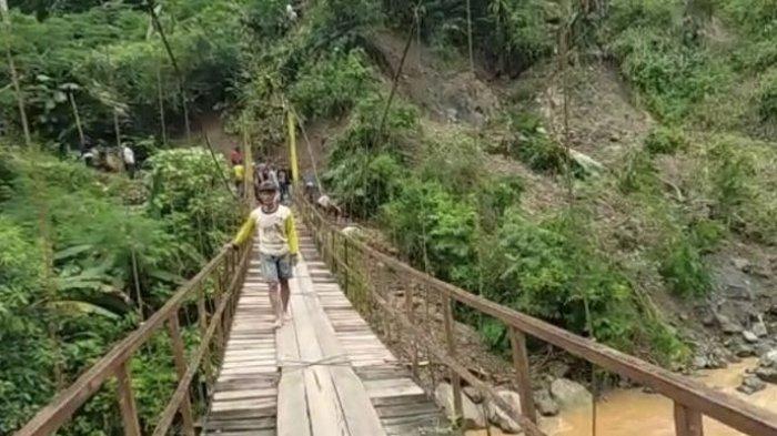 Jembatan di Naringgul Cianjur Terancam Ambruk, Padahal Akses Penting Hubungkan Dua Desa ...