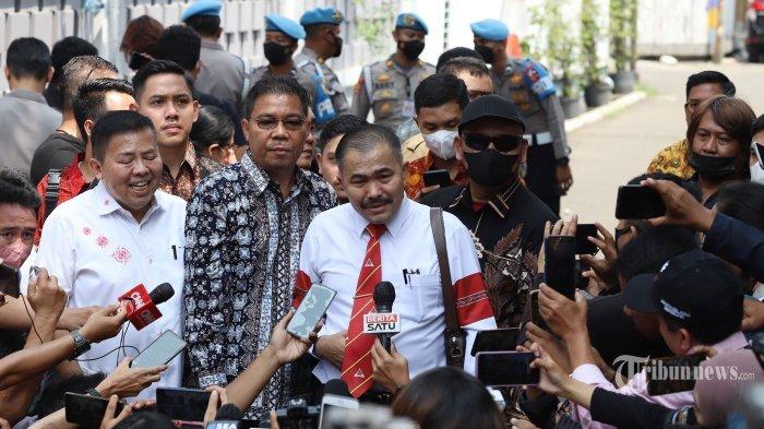Soal Kamaruddin Simanjuntak Dilaporkan ke Polisi, Keluarga Brigadir J Duga Pelapor Cari Panggung ...