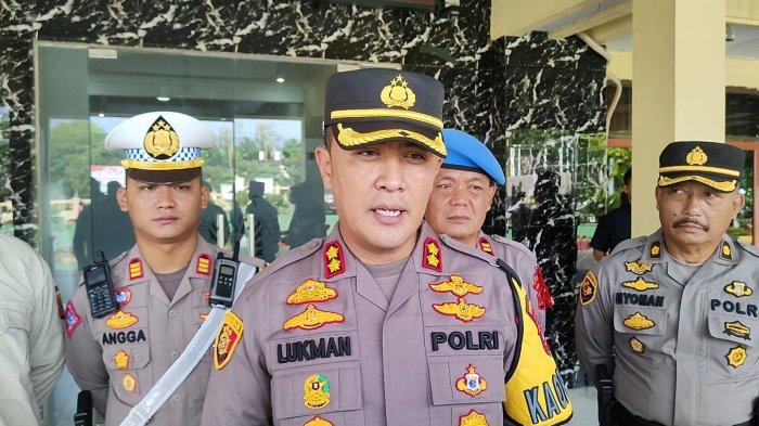 Warga yang Lewati Rest Area Tol Cipali dan Jalur Pantura Indramayu ...