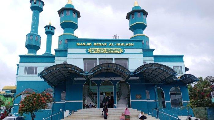 Masjid Besar Al-Ikhlash Sagalaherang, Tertua & Bersejarah di Subang, Lantainya Bisa untuk ...