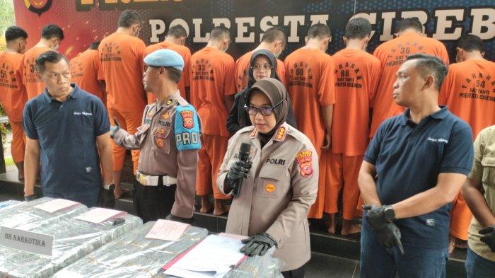Polresta Cirebon Gulung 17 Tersangka Narkoba, Modus ‘Tempel’ Masih Dipakai - Halaman all ...