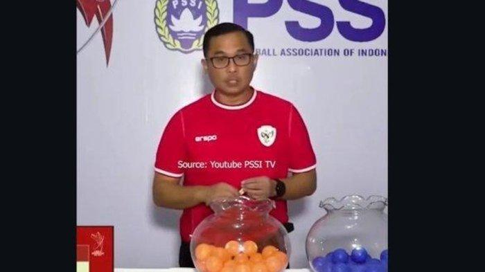Sosok Dessy Arfianto, Ketua Asprov PSSI DIY yang Disorot saat Drawing ...
