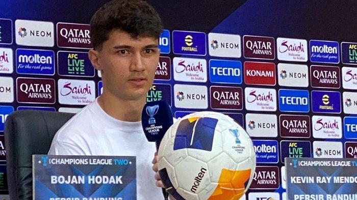 Kiper Persib Kevin Mendoza Siap Perkuat Timnas di FIFA Matchday Maret ...