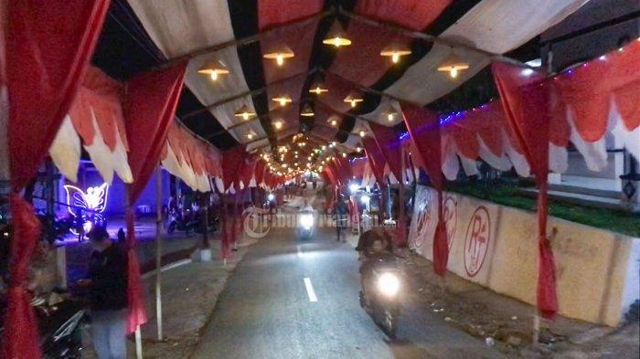 Viral di Medsos, Lorong Merah Putih di Kampung Bordir Tasikmalaya Ramai ...