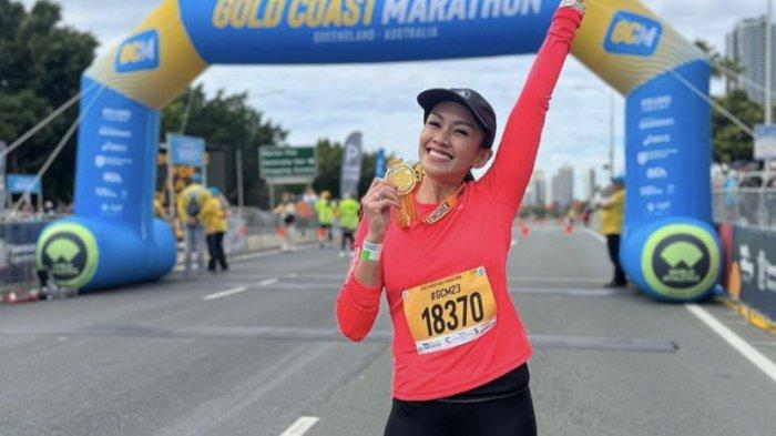 Kisah Melanie Putria, Puteri Indonesia 2002 yang Hobi Lari Berawal Dari ...