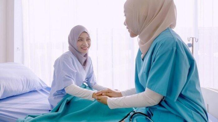 Doa Menjenguk Orang Sakit, Lengkap dengan Arab dan Latin, Perhatikan ...