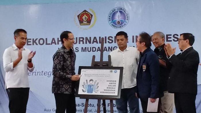 Nadiem Makarim Resmi Buka Pendidikan Sekolah Jurnalisme Indonesia 2024, Ini Harapannya ...