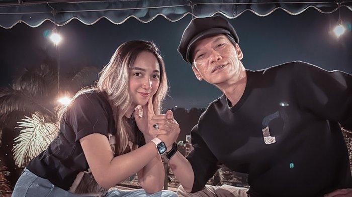 SAH, Mas Bon Preman Pensiun Berkolaborasi Dengan Nadya Ursulla, Beri ...