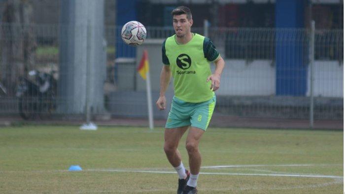 Nick Kuipers Bongkar Sosok Luis Milla Saat Latihan Perdana Bersama ...