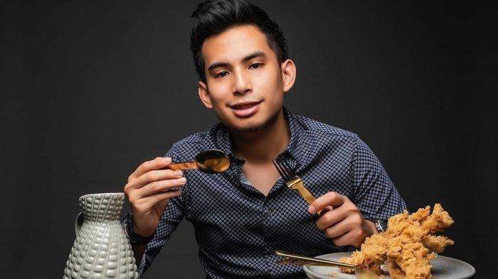 Daftar 5 Artis yang Pernah Berbisnis dengan Hendy Setiono, Ada Okin ...